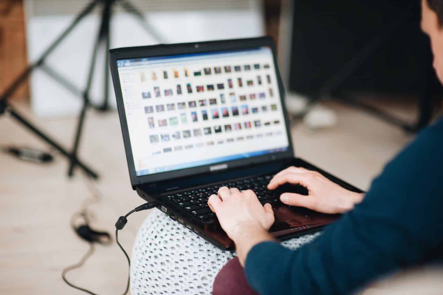 9 File Sharing Security Risks You Need to Be Aware Of 9 File Sharing Security Risks You Need to Be Aware Of